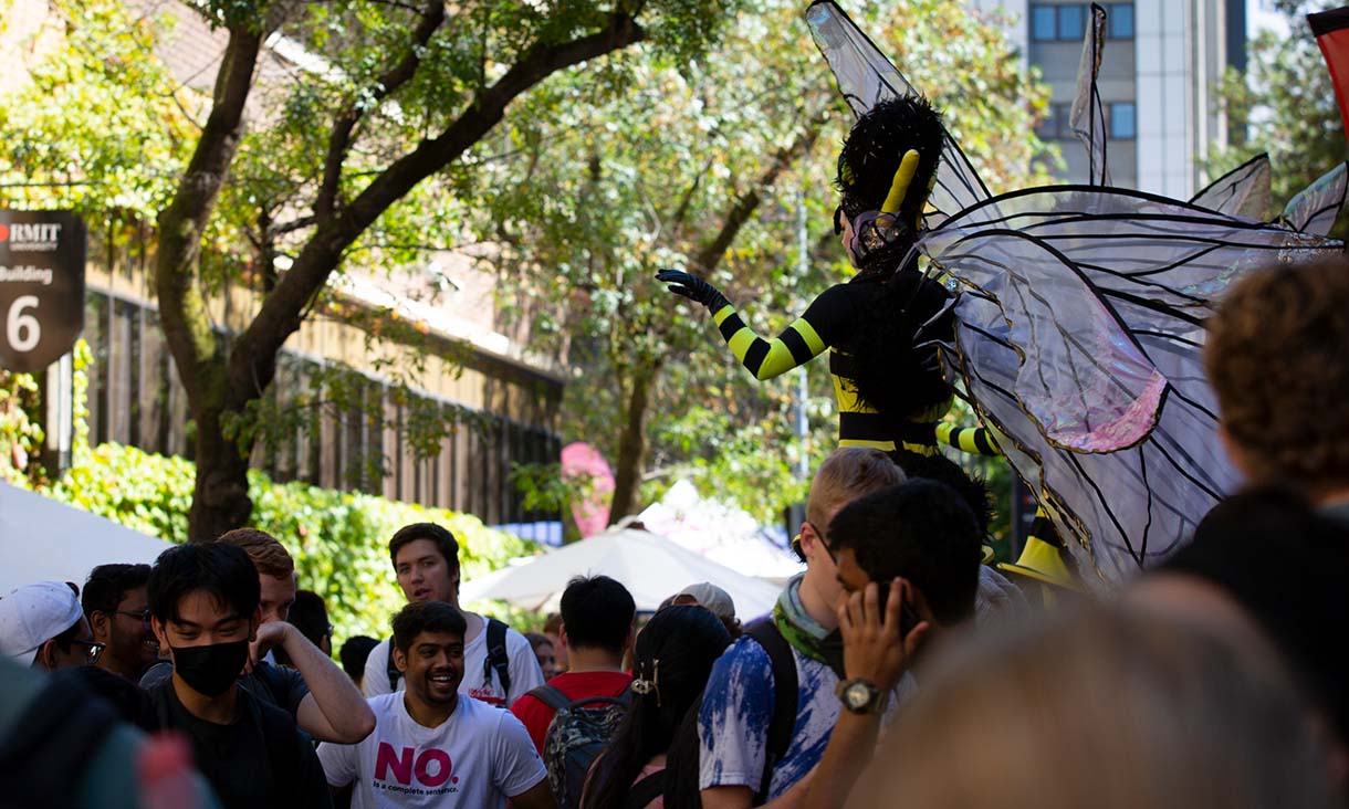 Welcome Week reignites life on campus - RMIT University
