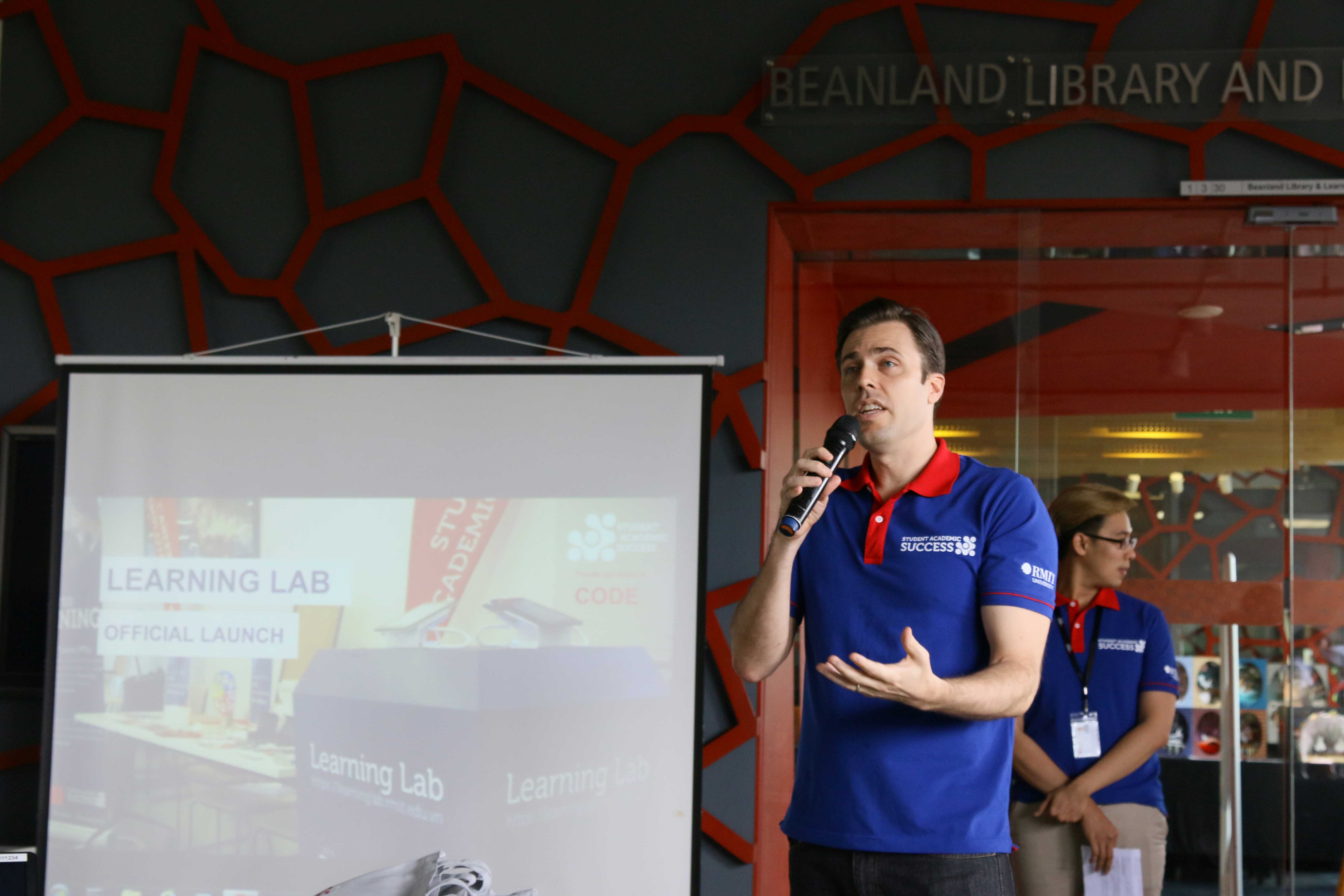 RMIT Vietnam’s Learning Lab links students with success - RMIT University