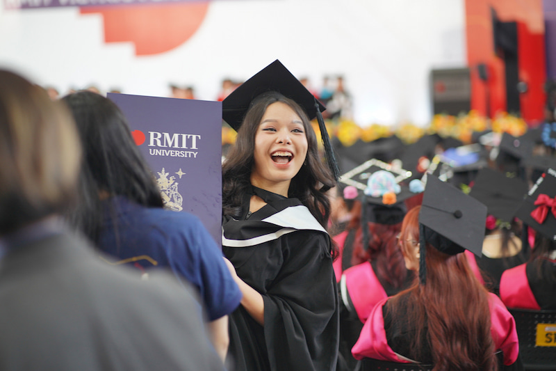 RMIT Vietnam celebrates the largest-ever group of graduates - RMIT ...