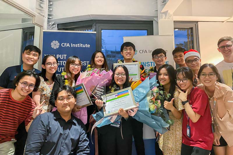 RMIT wins national CFA Research Challenge - RMIT University